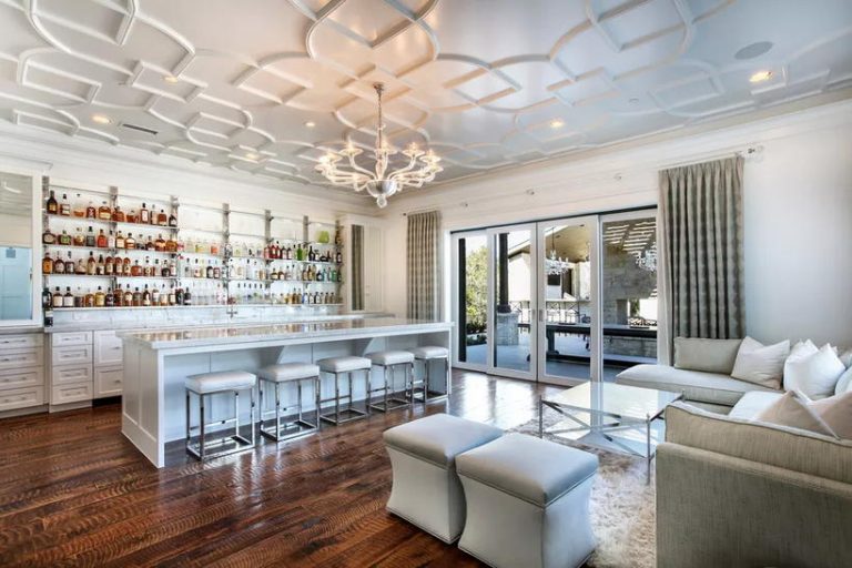 Modern Home Bar Interior Designs | Interior Designing Home